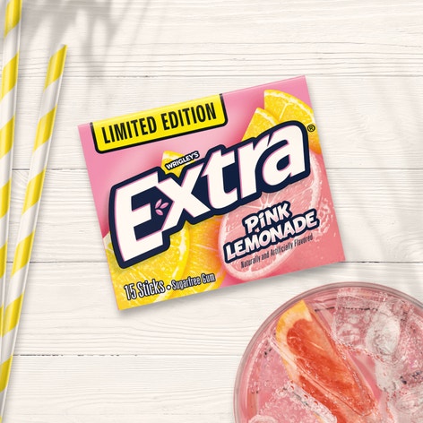 Extra Pink Lemonade Sugar Free Chewing Gum, 15 Stick Single Pack | EXTRA®