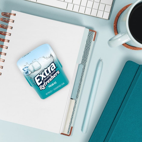 EXTRA Refreshers Polar Ice Sugarfree Chewing Gum, 40-Piece Bottle | EXTRA®