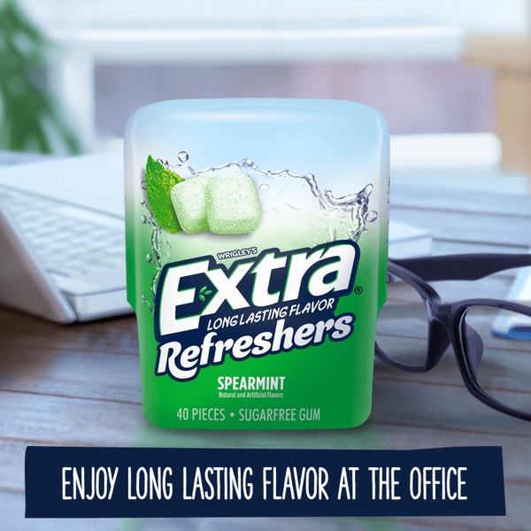 EXTRA Refreshers Spearmint Sugarfree Chewing Gum, 40-Piece Bottle | EXTRA®