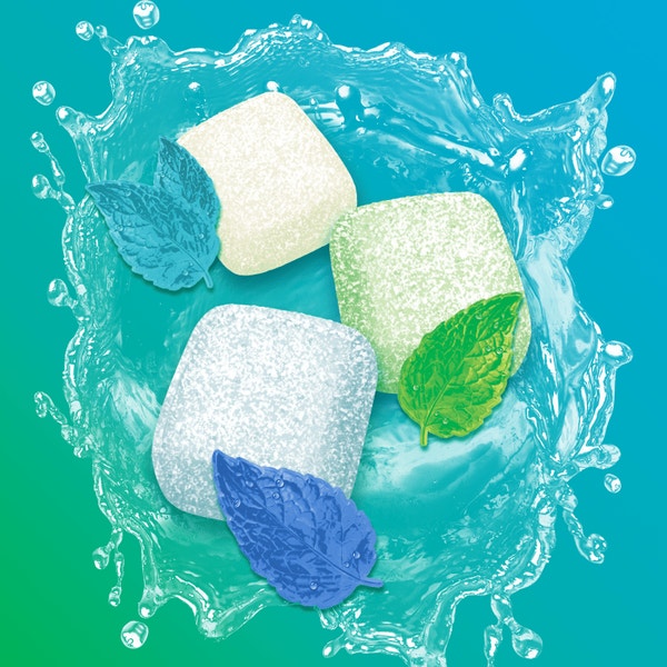 EXTRA Refreshers Mint Mix Sugarfree Chewing Gum, 40-Piece Bottle | EXTRA®